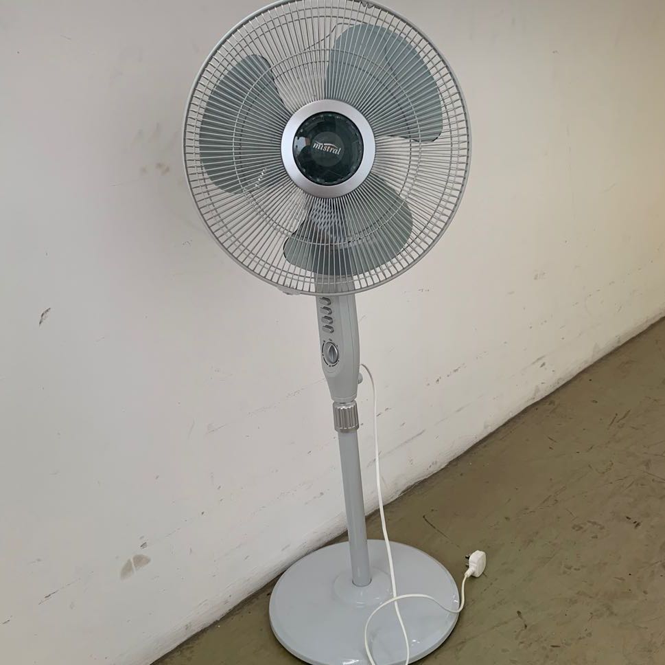 Standing Fan, Furniture & Home Living, Lighting & Fans, Fans on Carousell