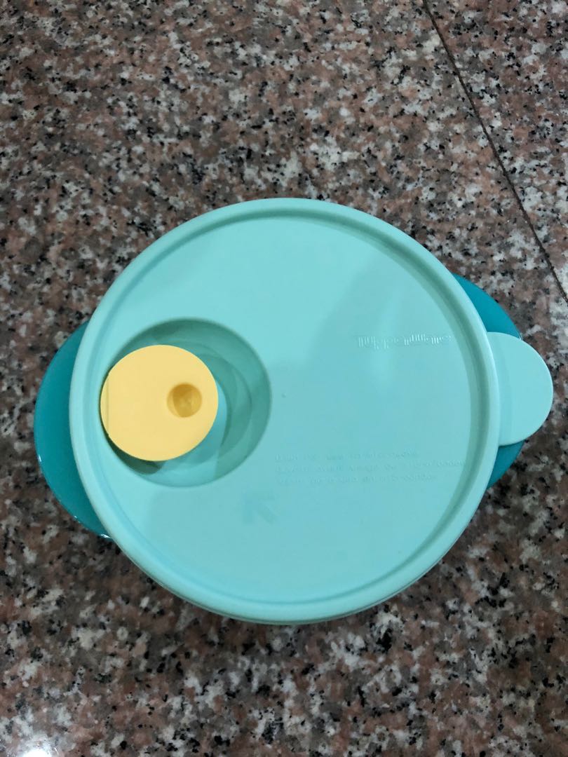 Tupperware for hot food, Furniture & Home Living, Kitchenware ...