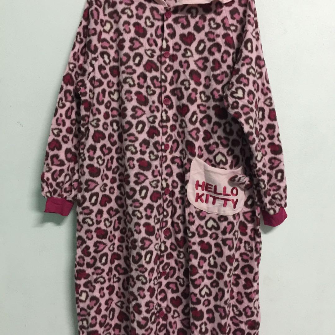 Maskot custom mascot costume hello kitty, Men's Fashion, Tops & Sets ...