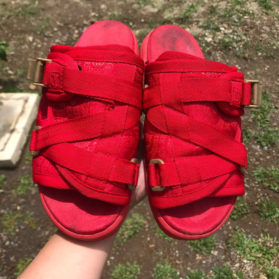 Visvim x Clot christo, Men's Fashion, Footwear, Slippers & Slides on ...