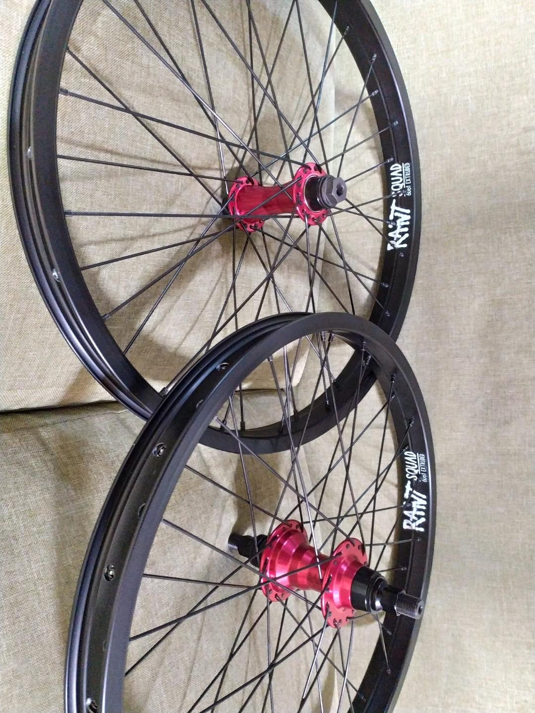 Custom Hand Built BMX wheel set (LHD), Sports Equipment, Bicycles ...
