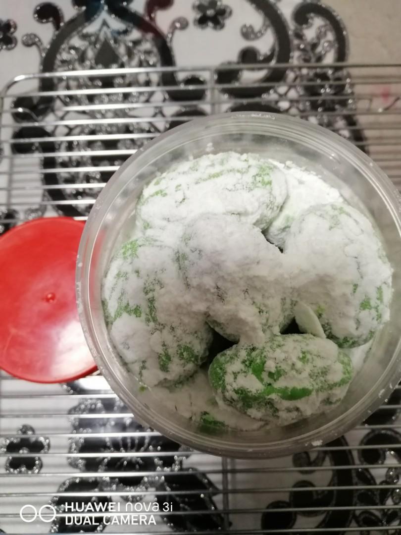 Kuih Makmur Gajus, Food & Drinks, Homemade Bakes on Carousell