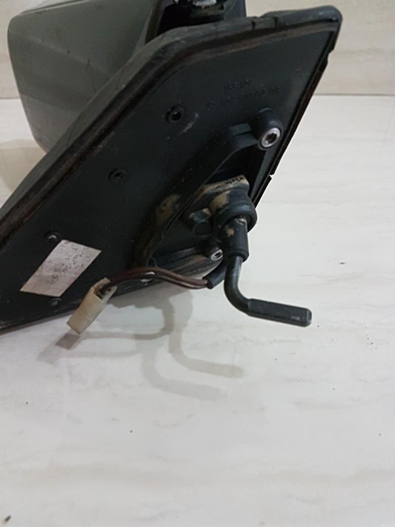 Original W124 Mercedez Right Side Mirror, Auto Accessories on Carousell