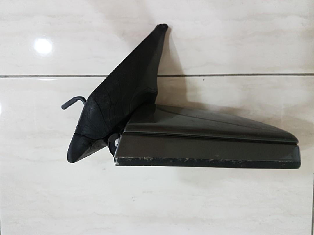 Original W124 Mercedez Right Side Mirror, Auto Accessories on Carousell