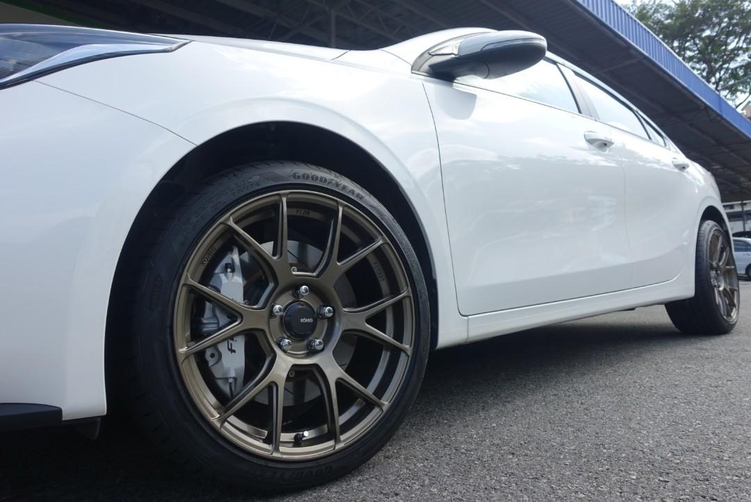 17" Konig Ampliform 17x8.0 +40 flow formed rims, Car Accessories, Tyres ...