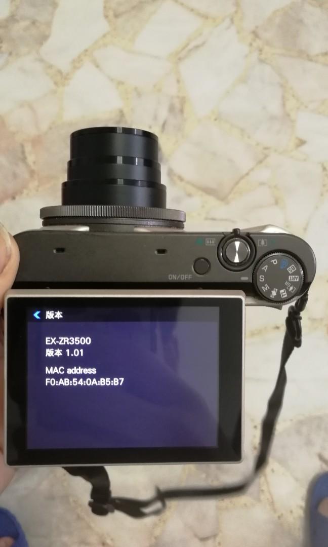 Casio EX-ZR3500 Camera (can flip), Photography, Cameras on Carousell