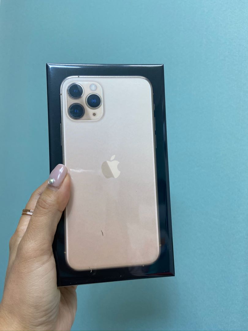 iPhone 11 Pro Gold (Factory Unlocked, SEALED), Mobile Phones & Gadgets ...