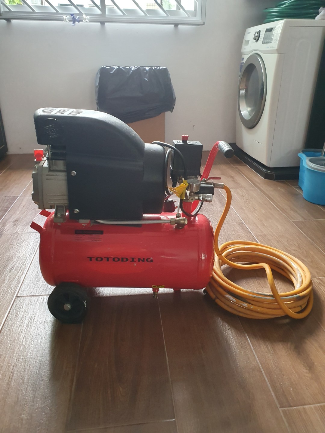 Large Air Compressor Totoding, TV & Home Appliances, Air Conditioners ...