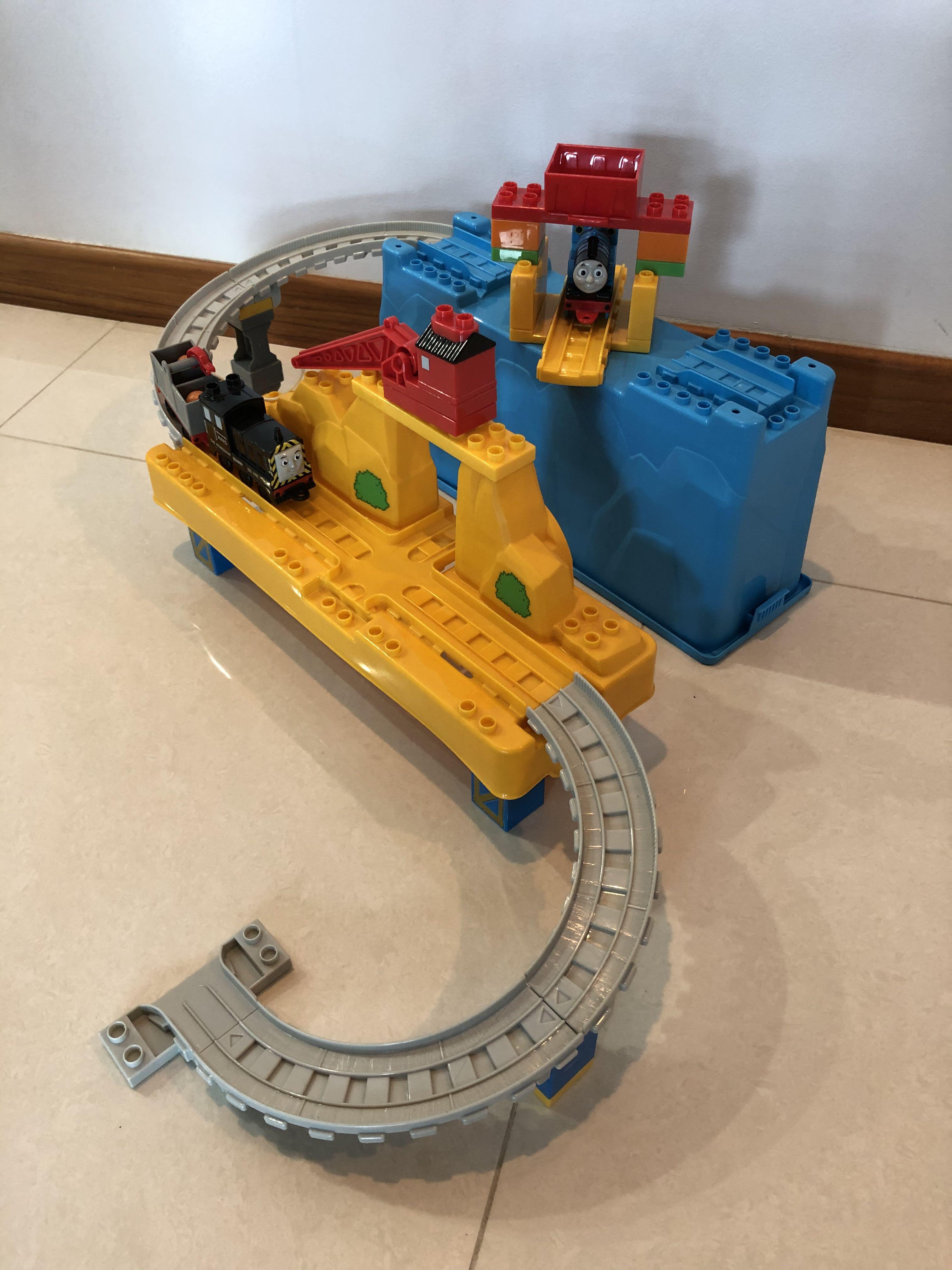Mega bloks Thomas & friends - Busy day at quarry, Hobbies & Toys, Toys ...