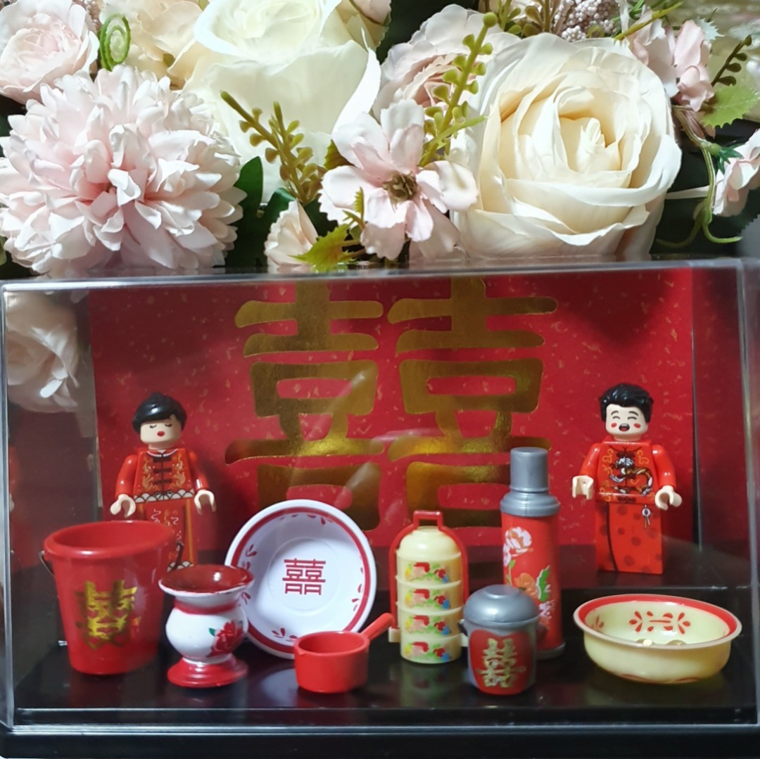 Miniature dowry set - figurine version, Hobbies & Toys, Memorabilia ...