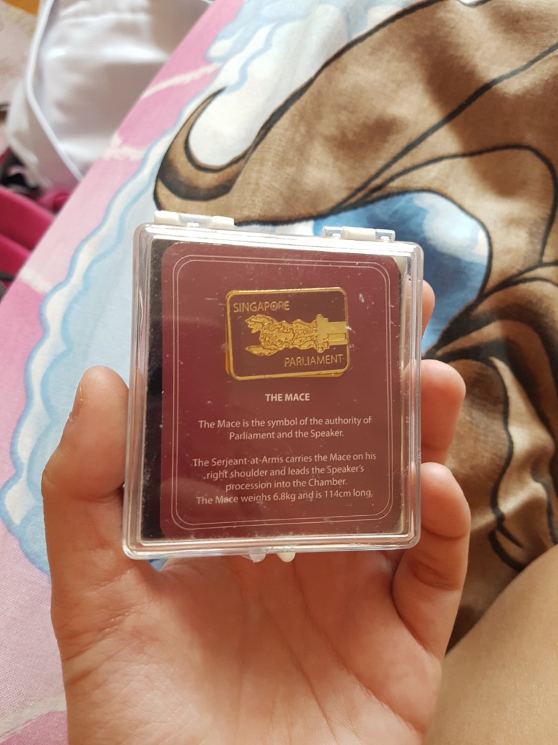 Singapore Parliament Merchandise The Mace Pin, Hobbies & Toys ...