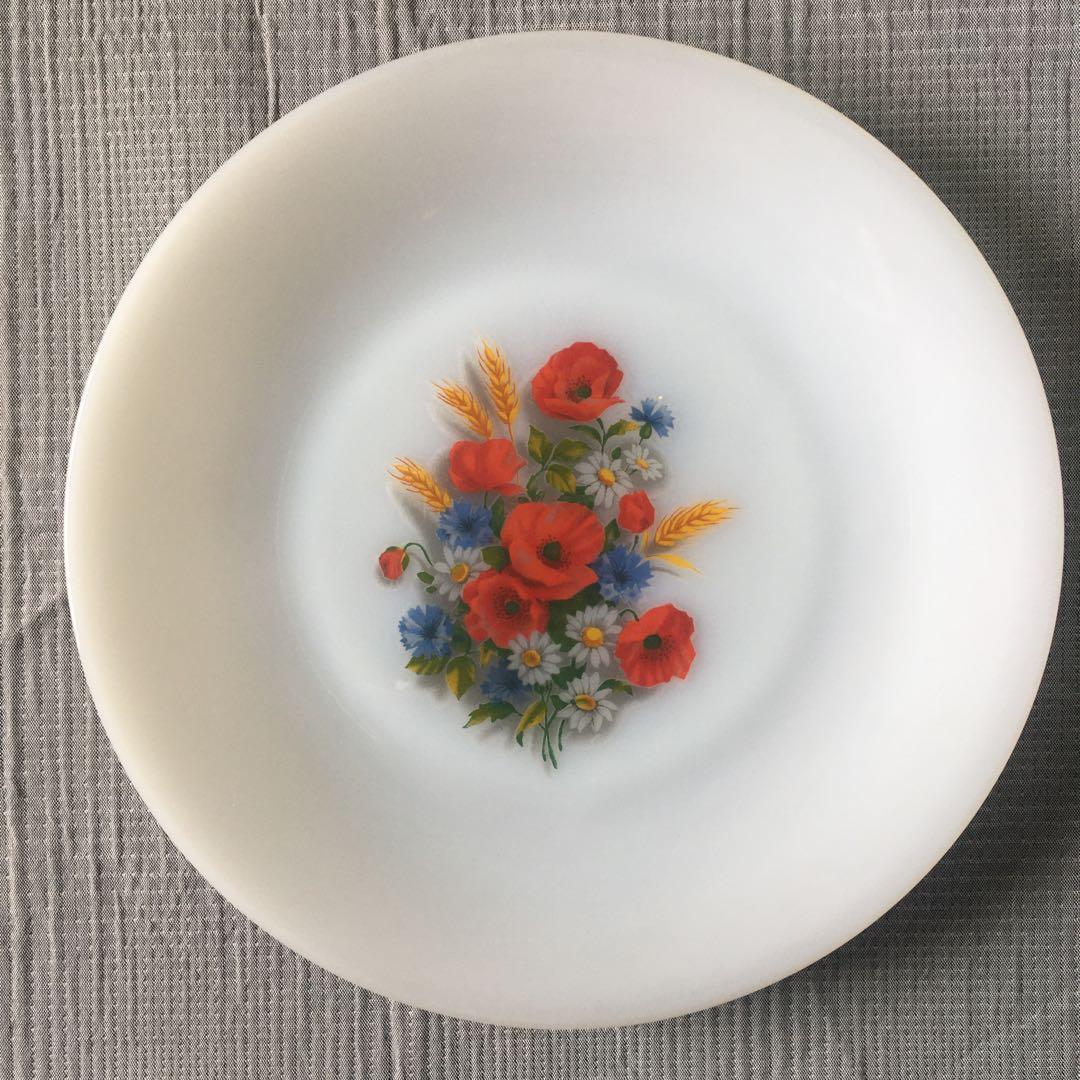 white glass: plates, Furniture & Home Living, Kitchenware & Tableware ...