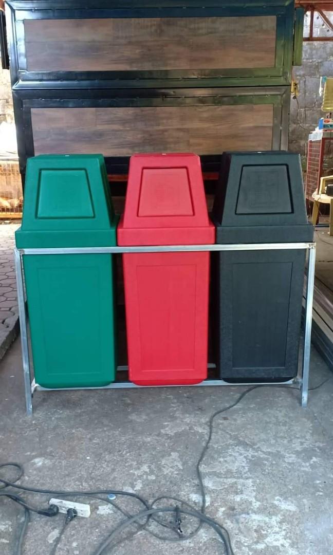 Steel Frames (Garbage), Furniture & Home Living, Cleaning & Homecare ...