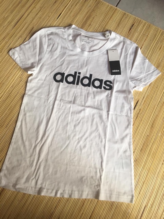 Adidas White Tee, Fesyen Wanita, Pakaian Wanita, Atasan di Carousell