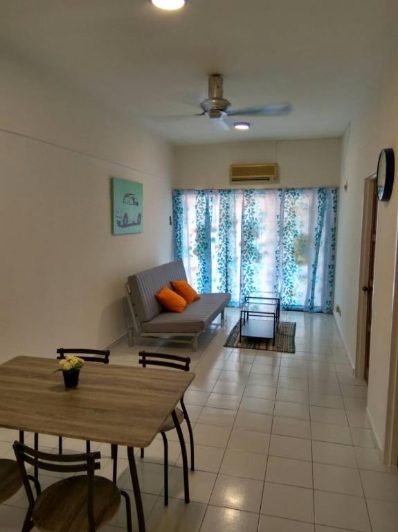 Prima Bayu Apartment, Taman Bayu Perdana, Klang, Part Furnished, Low ...