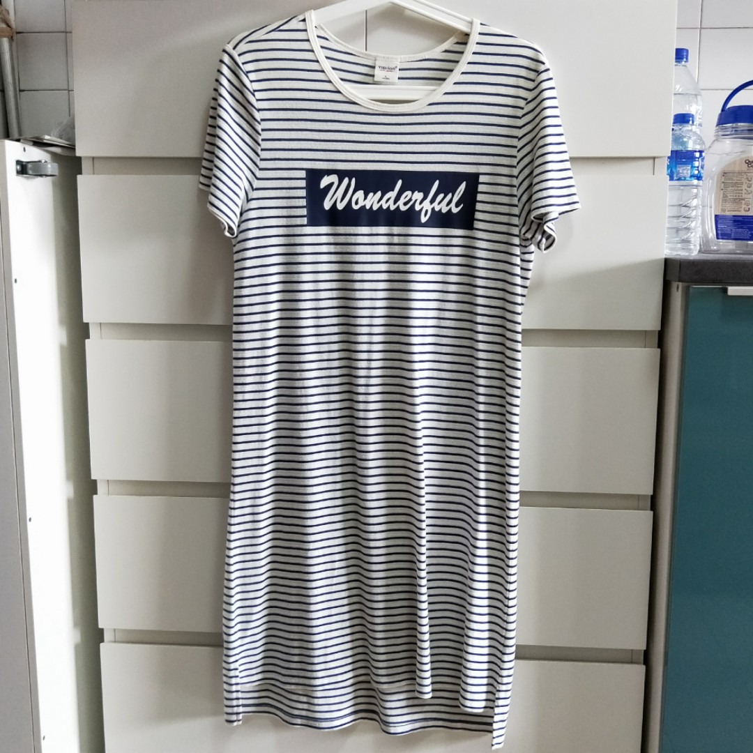 Straight cut dress, Women's Fashion, Tops, Sleeveless on Carousell