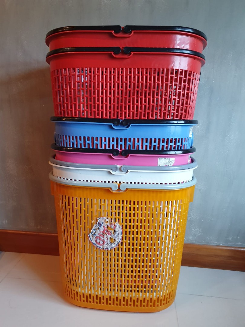 Laundry Baskets, Furniture & Home Living, Cleaning & Homecare Supplies ...