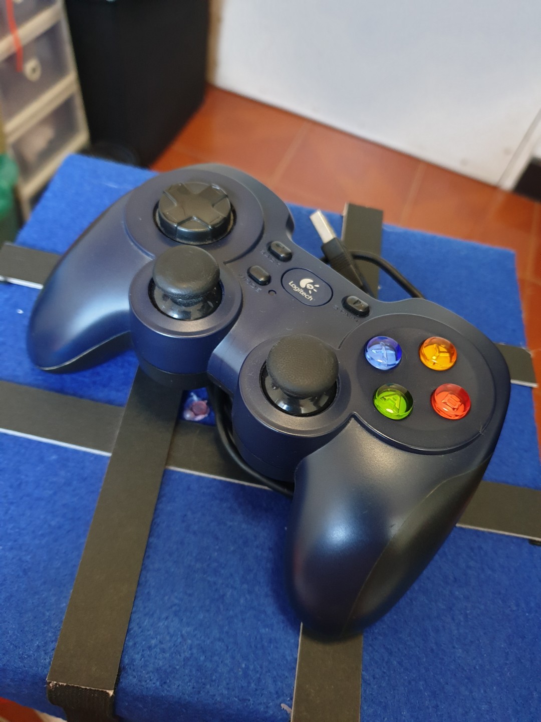 LOGITECH Controller ( USB port), Hobbies & Toys, Toys & Games on Carousell