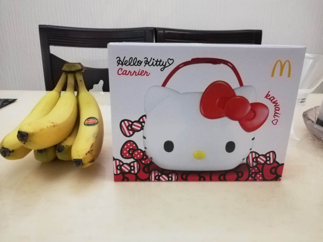 McDonald's Limited Edition Hello Kitty Carrier, Hobbies & Toys, Toys ...