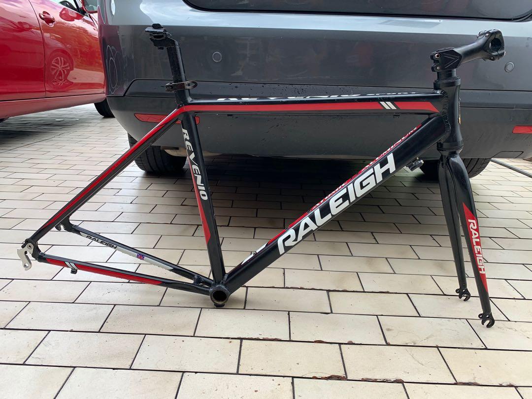 Raleigh Frameset, Sports Equipment, Bicycles & Parts, Bicycles on Carousell