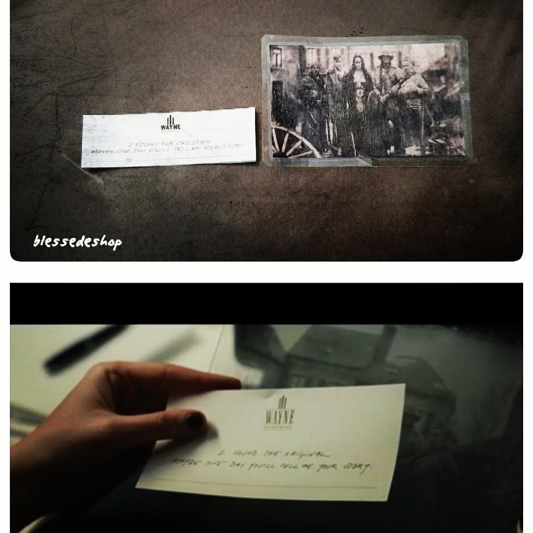 1/6 scale toy Bruce Wayne letter and photo to Wonder woman, Hobbies ...