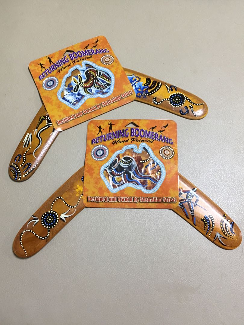 Australia hand painted Returning Boomerang, Hobbies & Toys, Toys ...