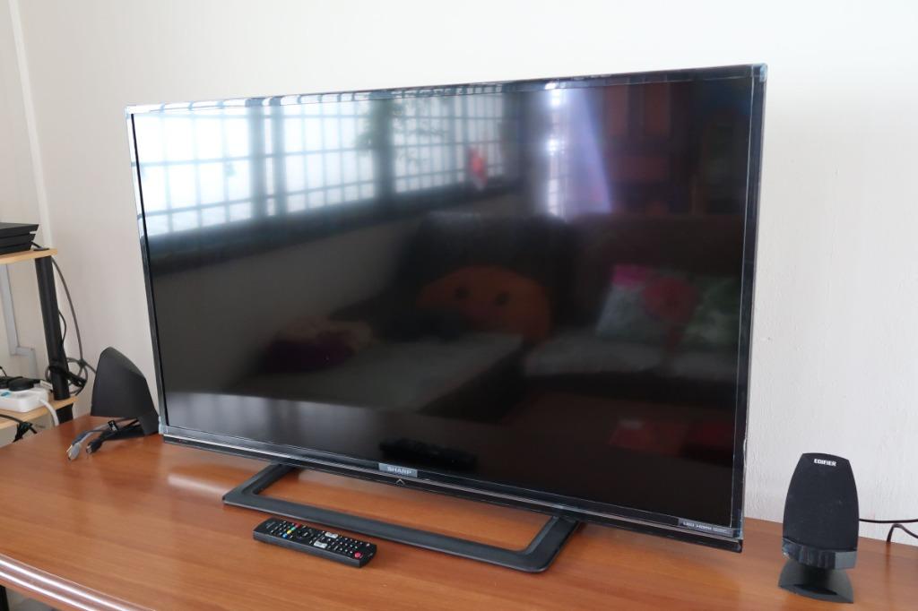 Sharp Aquos 46" LED TV LC-46LE450M, TV & Home Appliances, TV ...