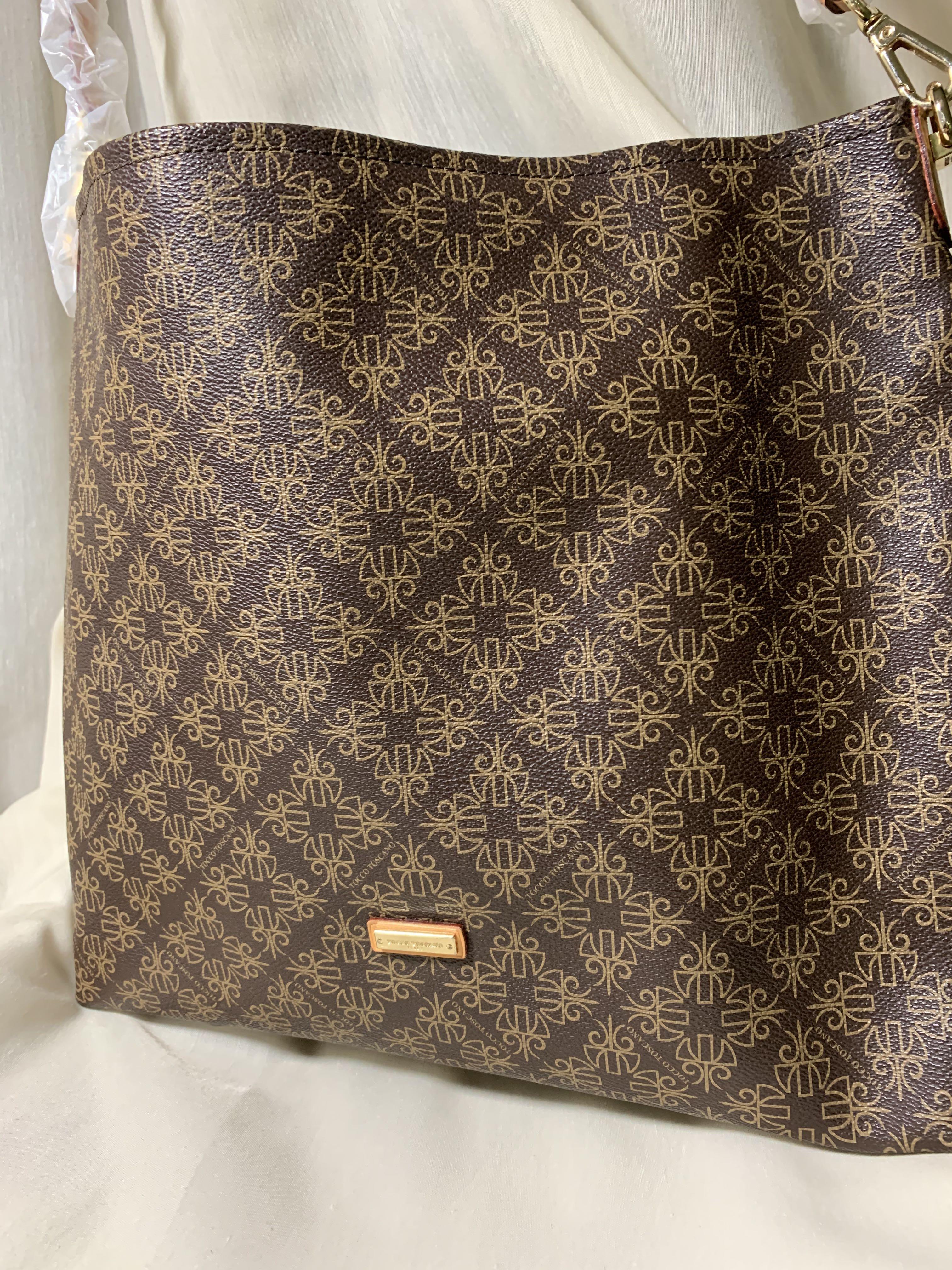 TOCCO TOSCANO sling bag - Leather, Luxury, Bags & Wallets on Carousell