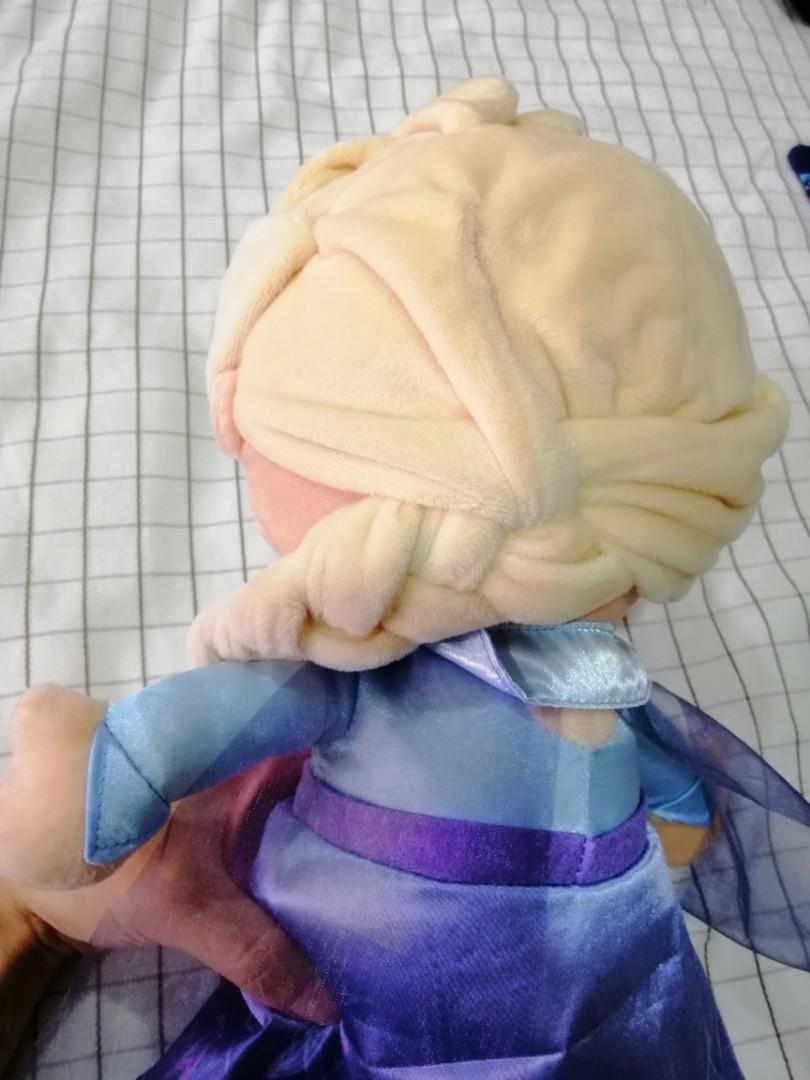 Elsa Plushie from Frozen II, Hobbies & Toys, Toys & Games on Carousell