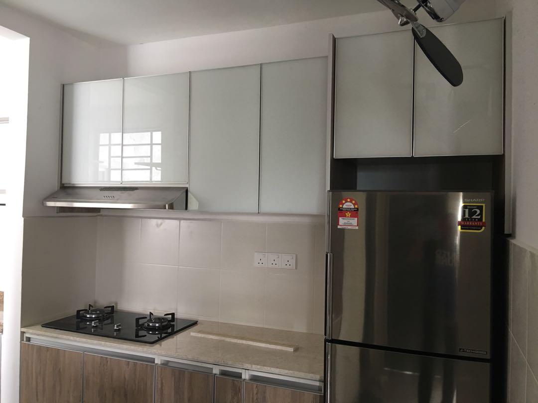 Kitchen cabinet / kabinet dapur, Furniture & Home Living, Bathroom ...