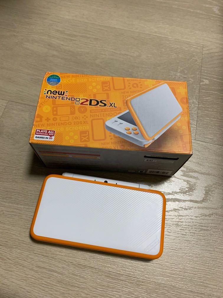 White/Orange New Nintendo 2DS XL #MRTSengkang, Video Gaming, Video Game ...