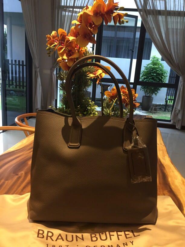 Braun Buffel Large Tote Bag, Women's Fashion, Bags & Wallets, Purses ...