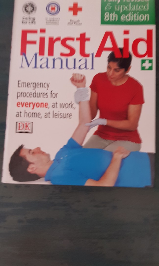 First Aid Manual, Hobbies & Toys, Books & Magazines, Assessment Books ...