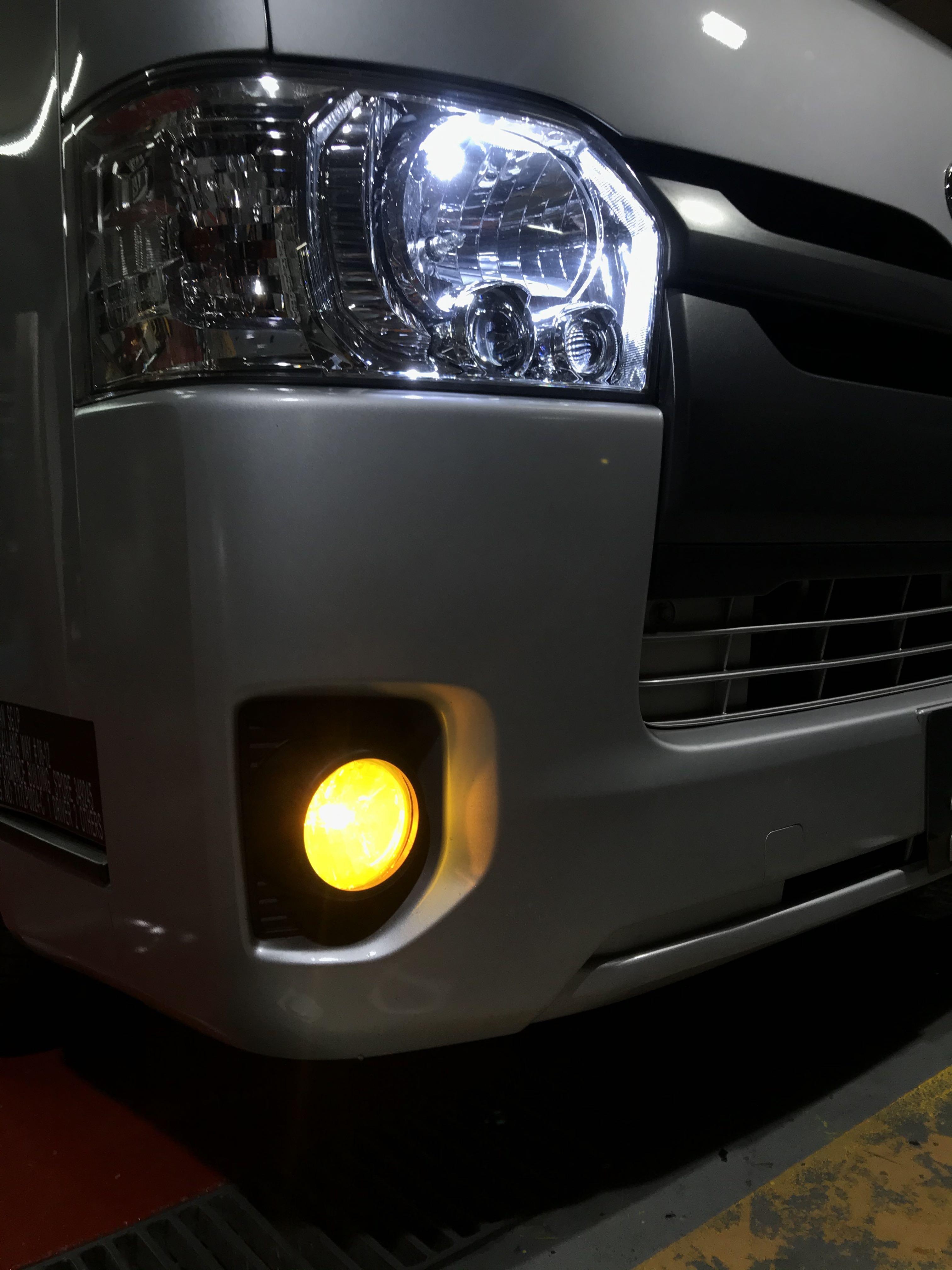 Hiace foglight jdm yellow tint, Car Accessories, Accessories on Carousell
