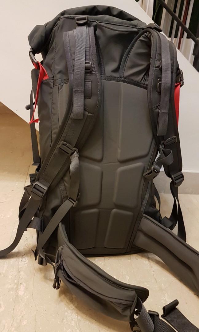 Kathmandu Incline 40 backpack, Sports Equipment, Sports & Games, Water ...