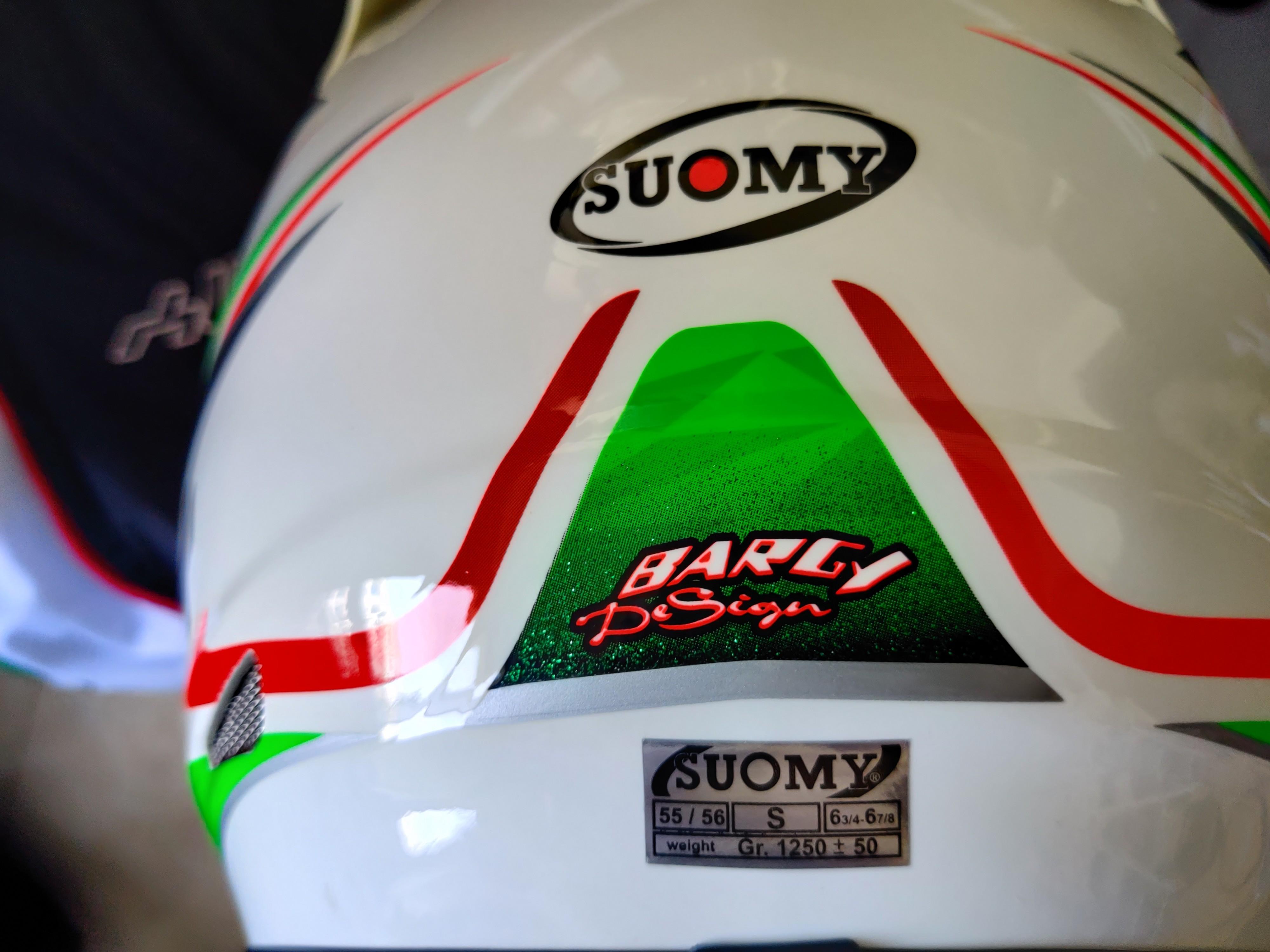 SUOMY APEX Full Face Helmet, Motorcycles, Motorcycle Apparel on Carousell