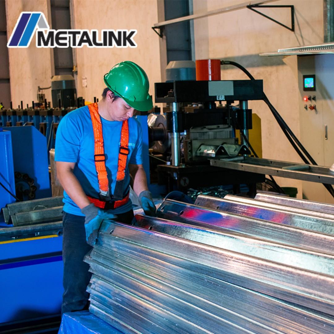 GUARD RAIL (galvanized steel barrier system), Commercial & Industrial ...