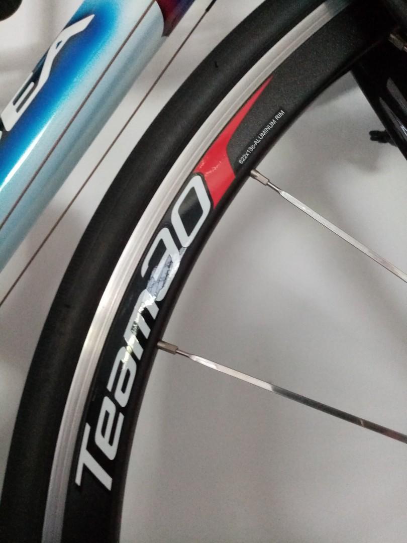 VISION TEAM 30 700C Aluminium Wheels, Sports Equipment, Bicycles ...