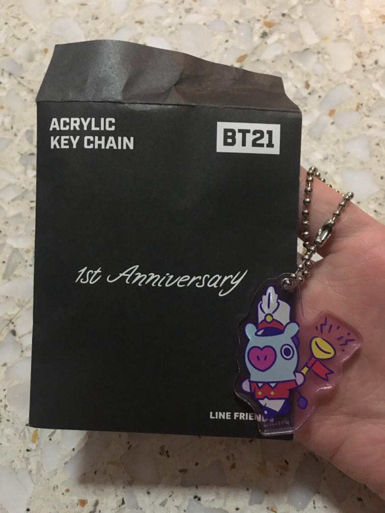 BT21 Mang keychain, Entertainment, K-Wave on Carousell