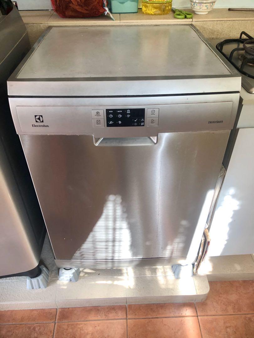 Electrolux Dishwashing Machine, TV & Home Appliances, Washing Machines ...