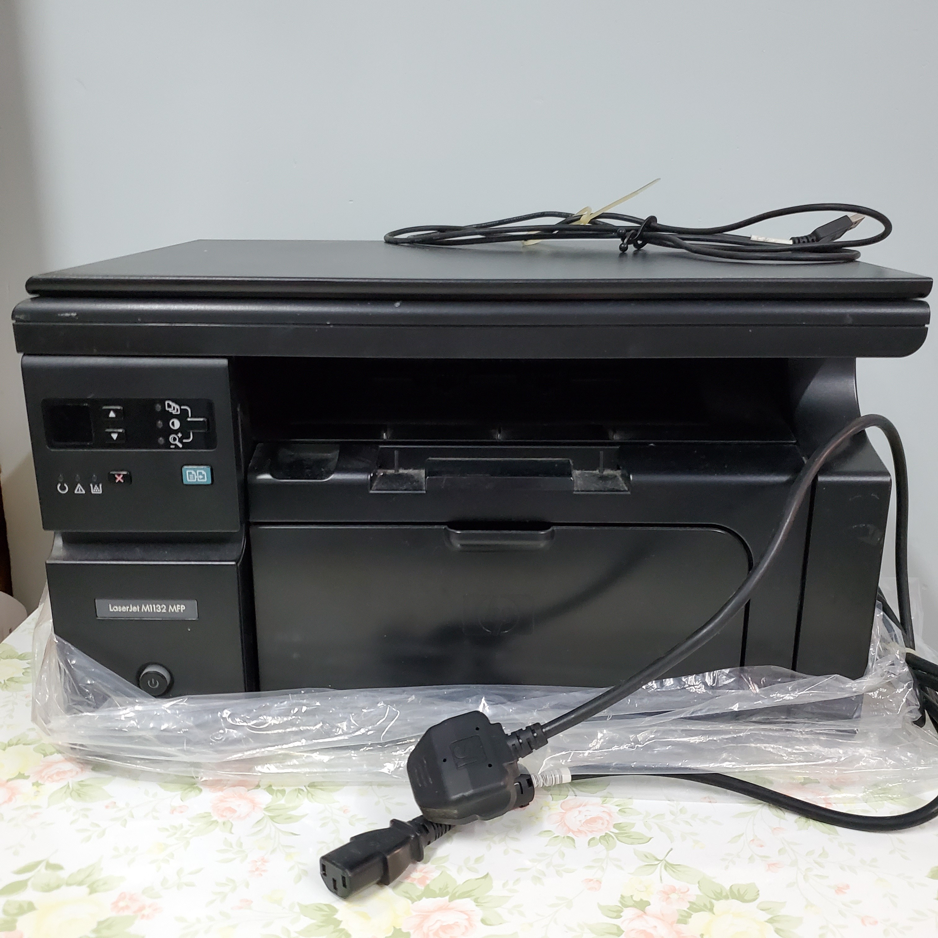 HP Laserjet M1132 MFP Printer 多合一打印機, 電腦＆科技, 打印機及影印機 - Carousell