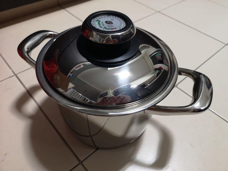 AMC cooking pot, Furniture & Home Living, Kitchenware & Tableware ...