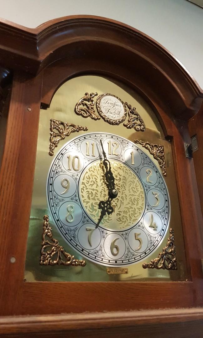 Antique Tempus Fugit Wall Hanging Clock, Hobbies & Toys, Memorabilia & Collectibles, Vintage ...