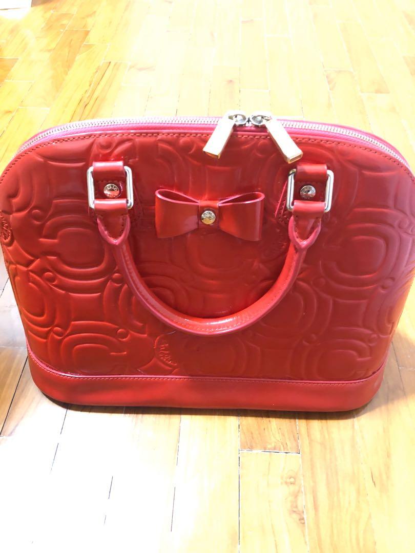 Carlo Rino handbag, Women's Fashion, Bags & Wallets, Tote Bags on Carousell