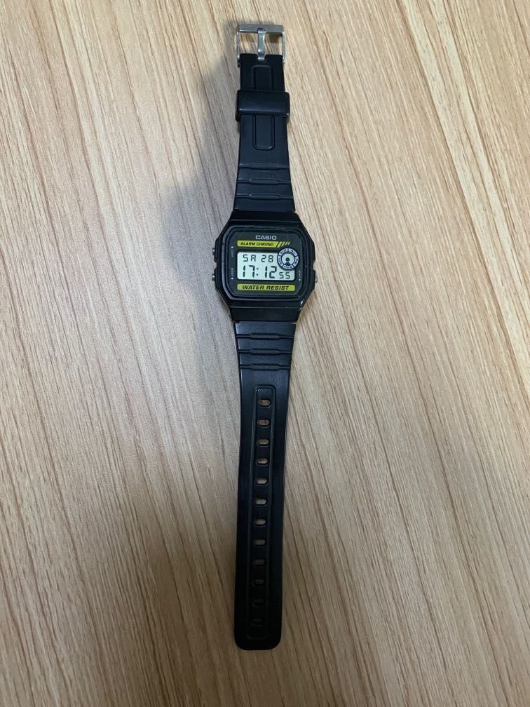 Casio Digital Watch F-94W, Men's Fashion, Watches & Accessories ...
