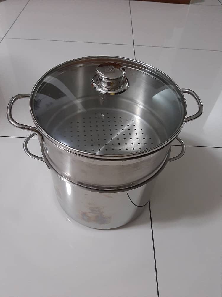 Cooking pot with streamer, Furniture & Home Living, Kitchenware ...