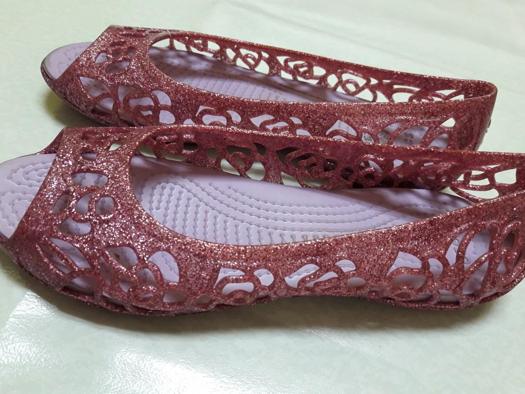 Crocs jelly shoes, Women's Fashion, Footwear, Flats & Sandals on Carousell