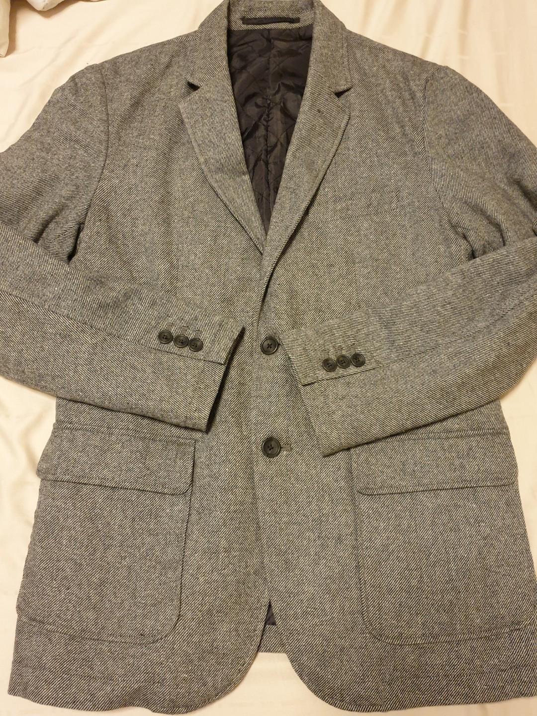Grey Blazer from GU (Japan), Men's Fashion, Coats, Jackets and ...