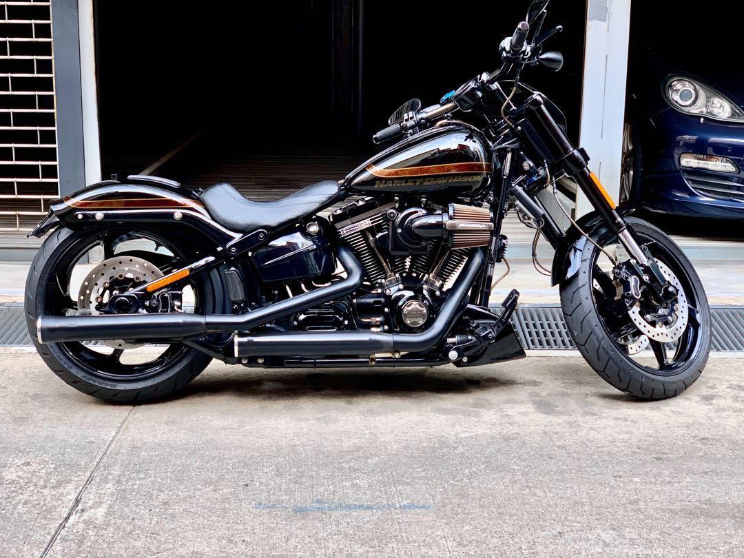 Harley Davidson CVO Pro Street Breakout (FXSE), Motorcycles ...