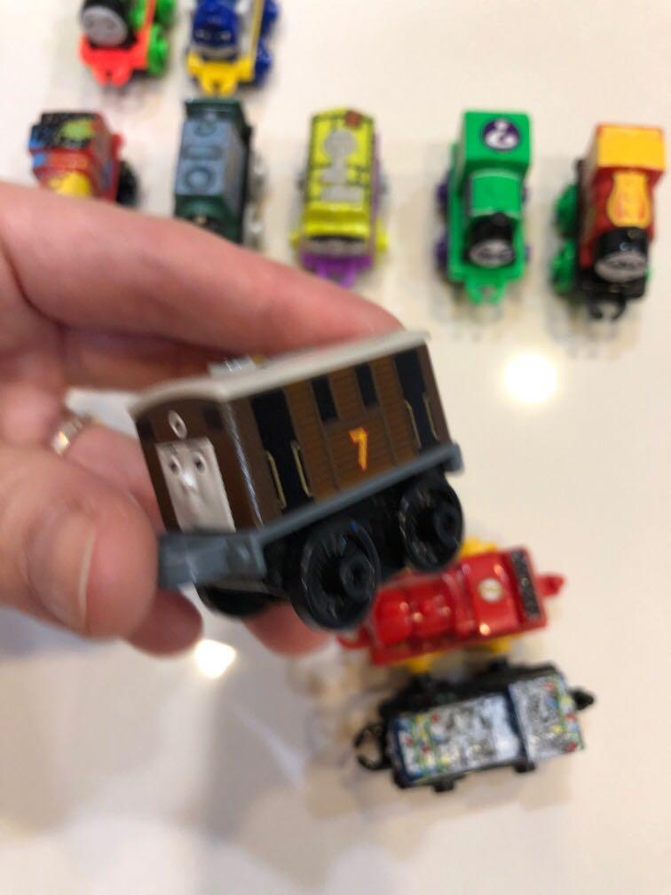 Mini Thomas and Friends Limited Figures, Hobbies & Toys, Toys & Games ...